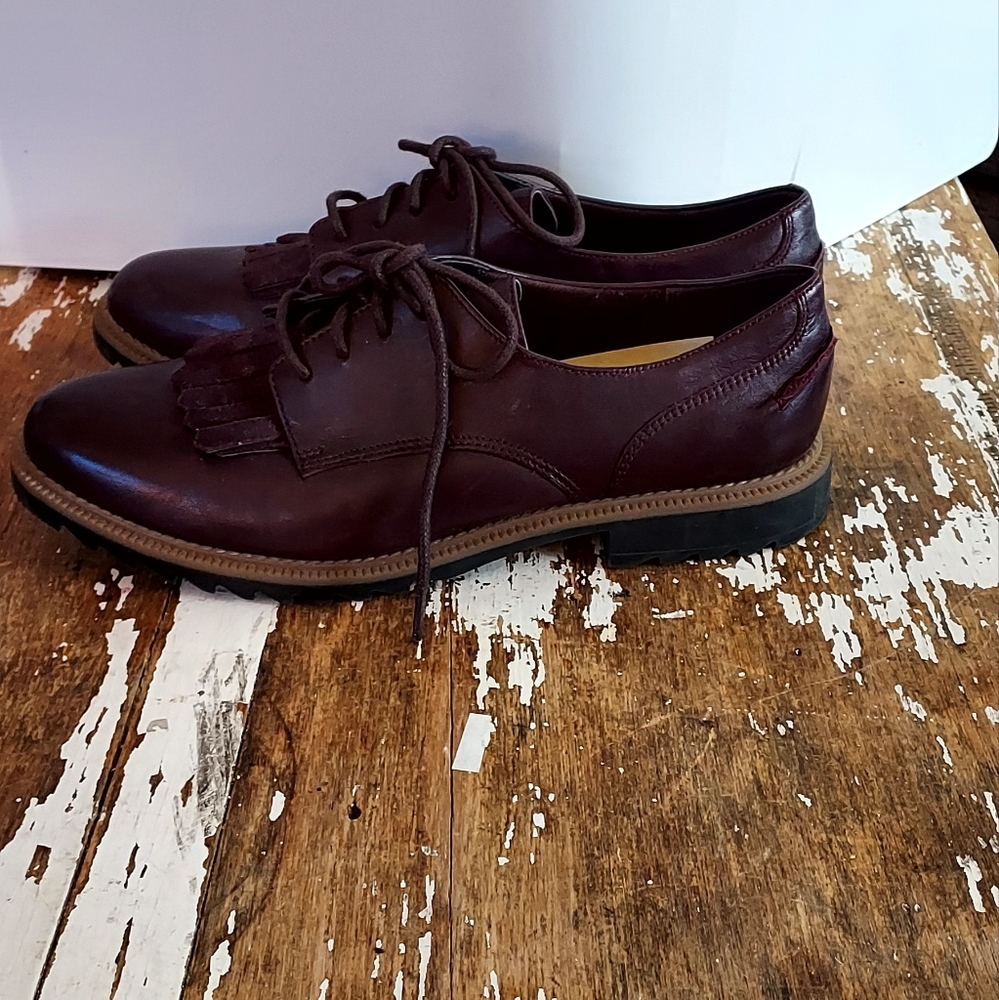 Women's Clark Somerset Griffin Mabel Burgundy Size 8.5 - Gem